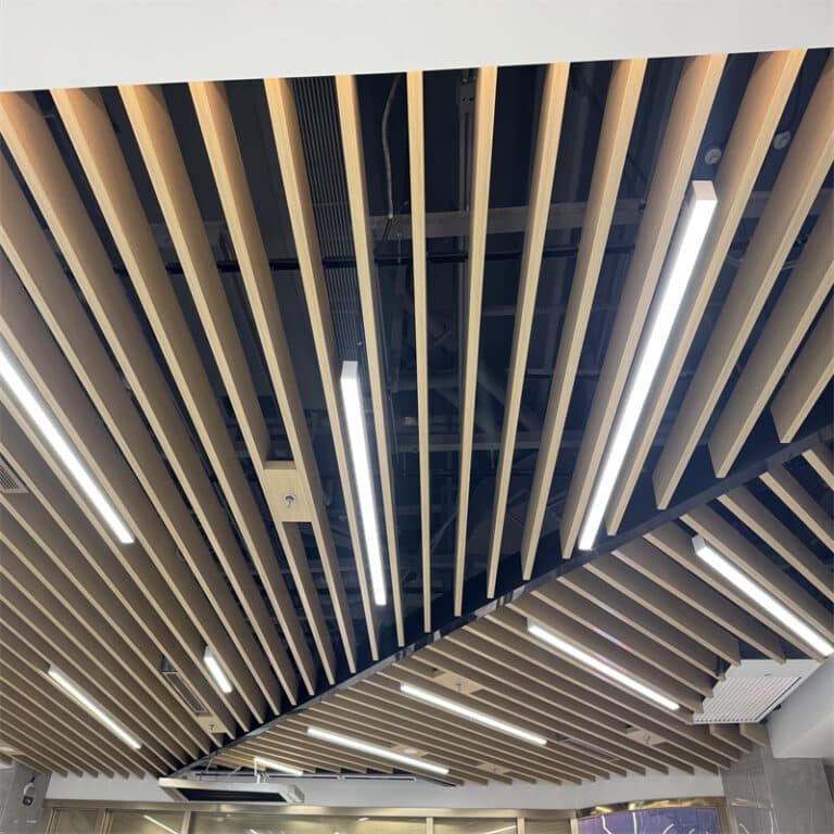 Interior Keeled Aluminum Baffle Ceiling Panel